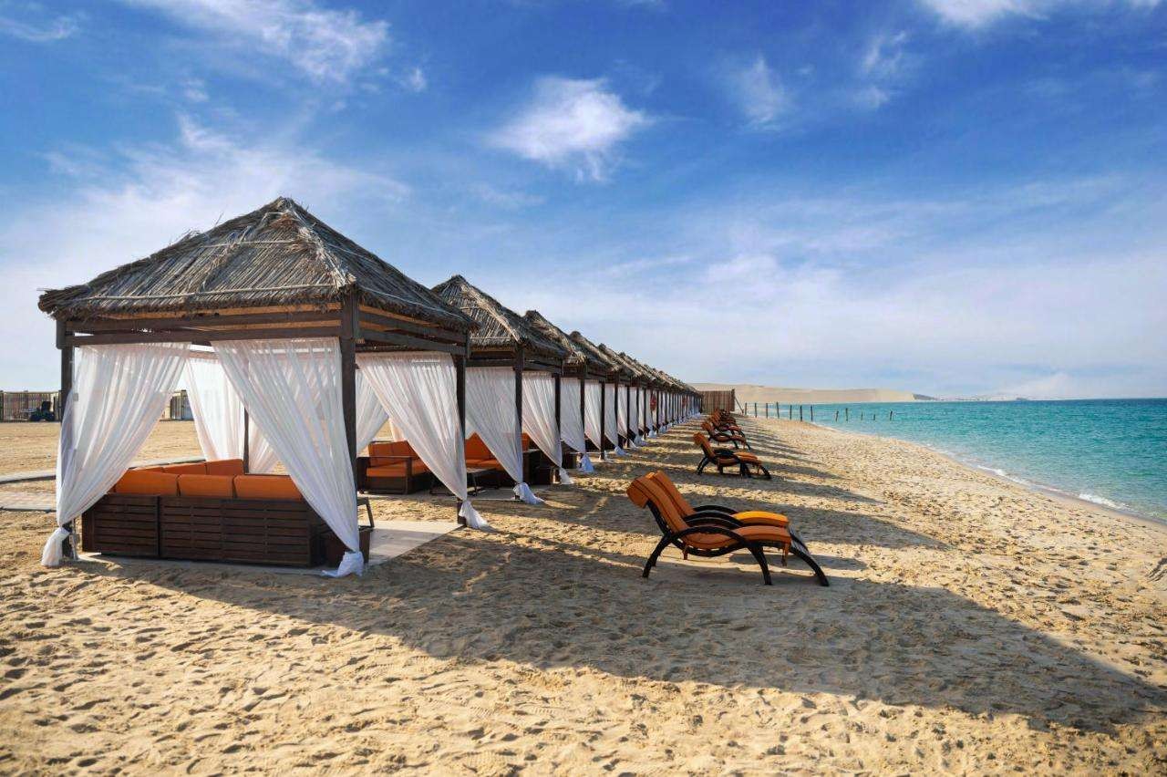 Regency Sealine Camp KOMPAS Touroperator